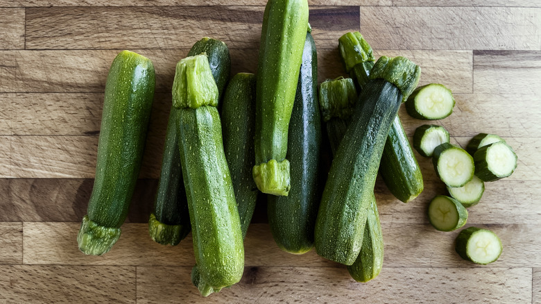 How To Choose The Right Zucchini Size Based On The Dish You're Making