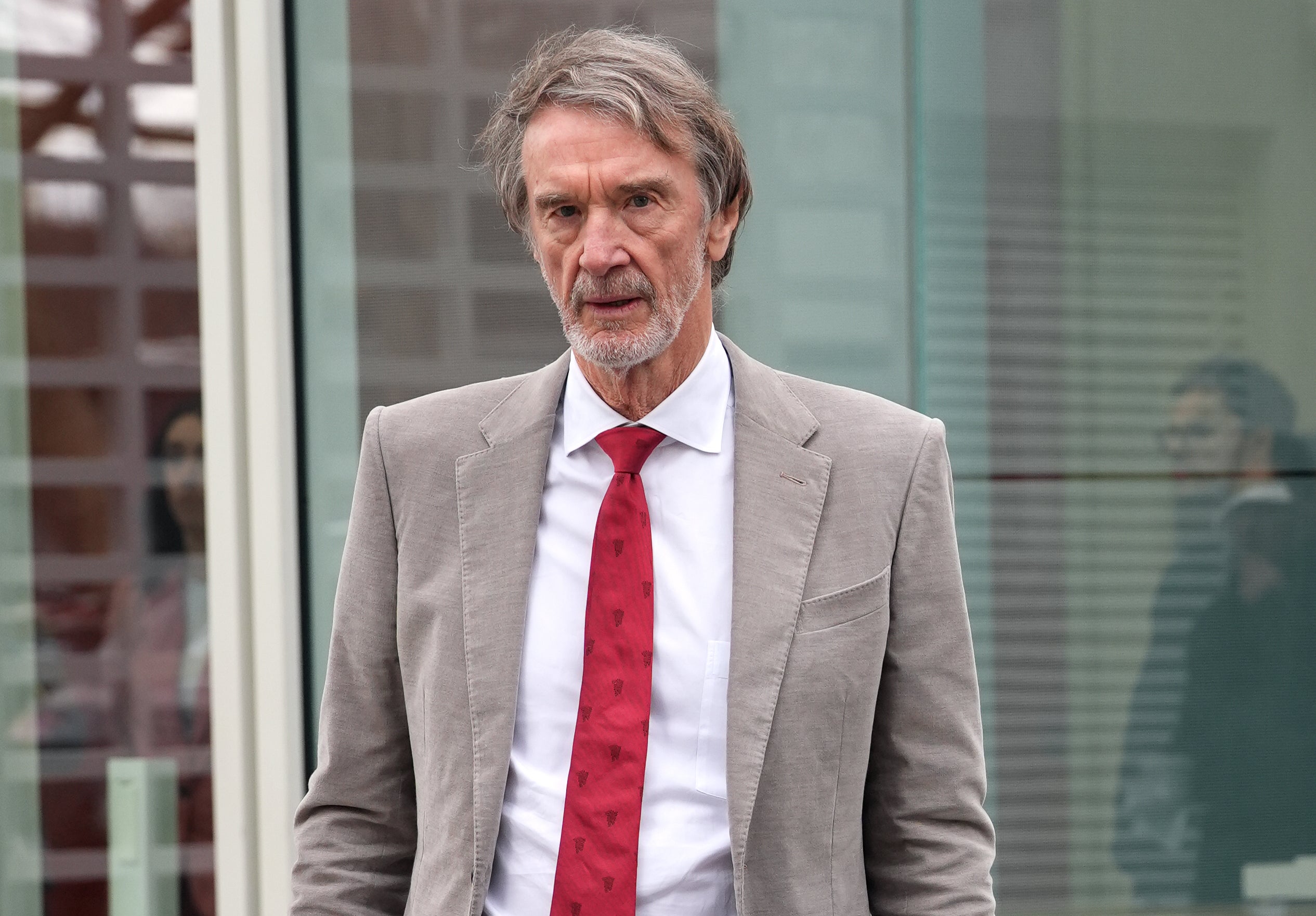 Sir Jim Ratcliffe unveils £50m revamp of Man United training ground ...