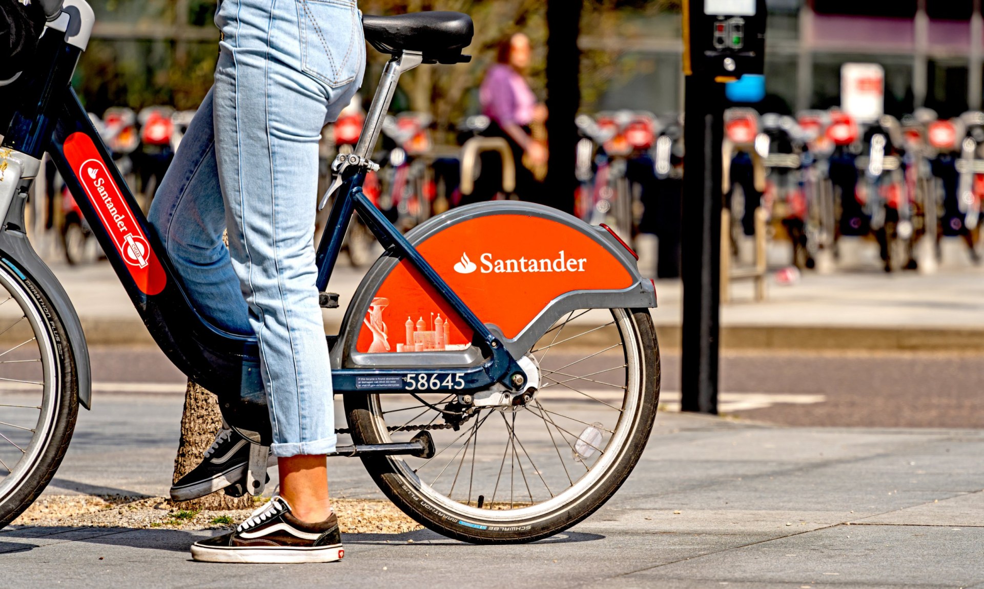 Thousands of Santander bikes not working across London