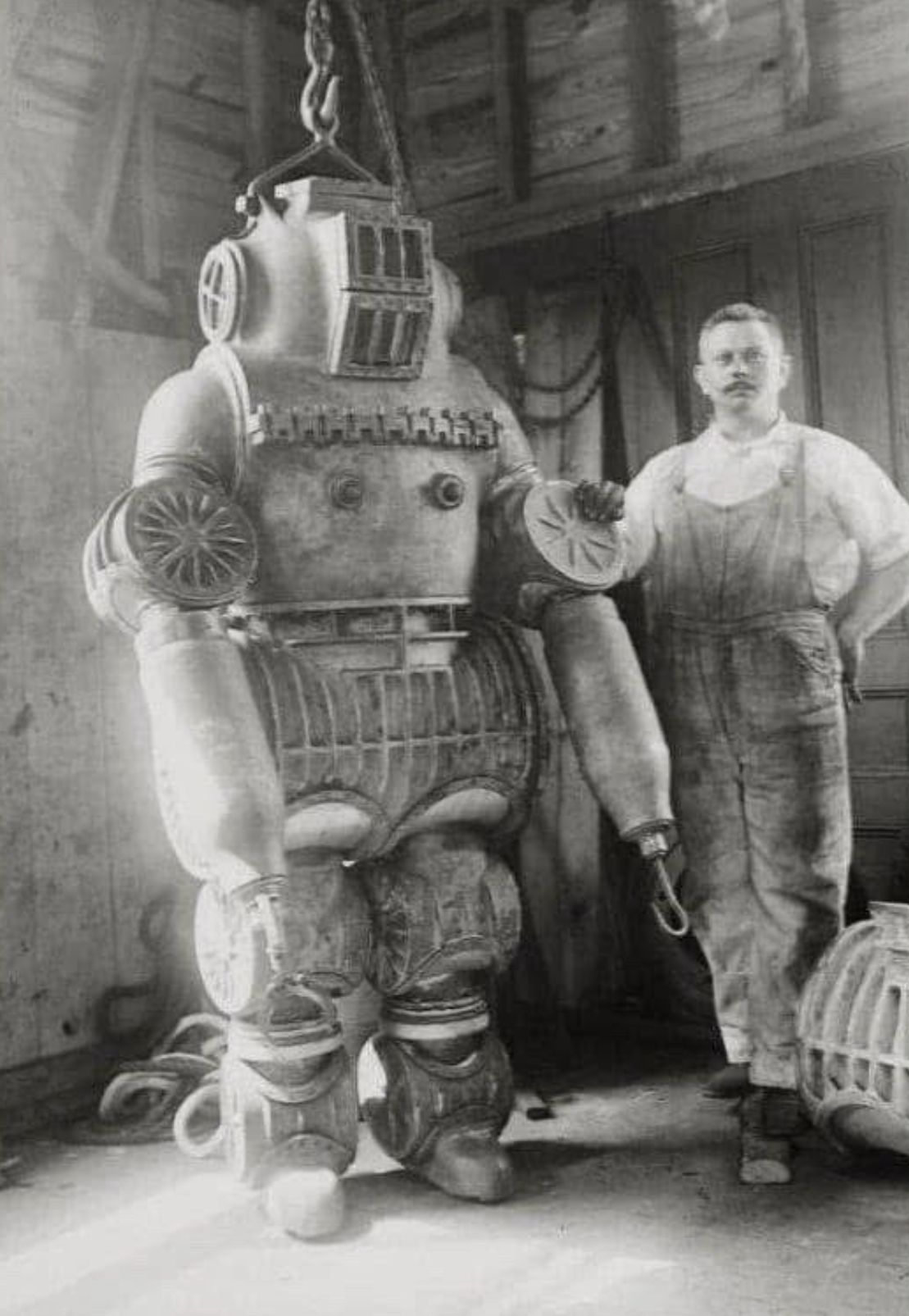 25 Unearthed Historical Moments From Yesteryear