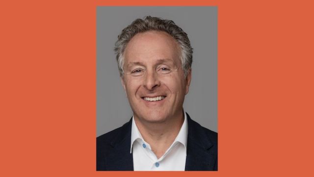 Outfront Media Reorganizes Sales Team, Adds Three Senior Leaders