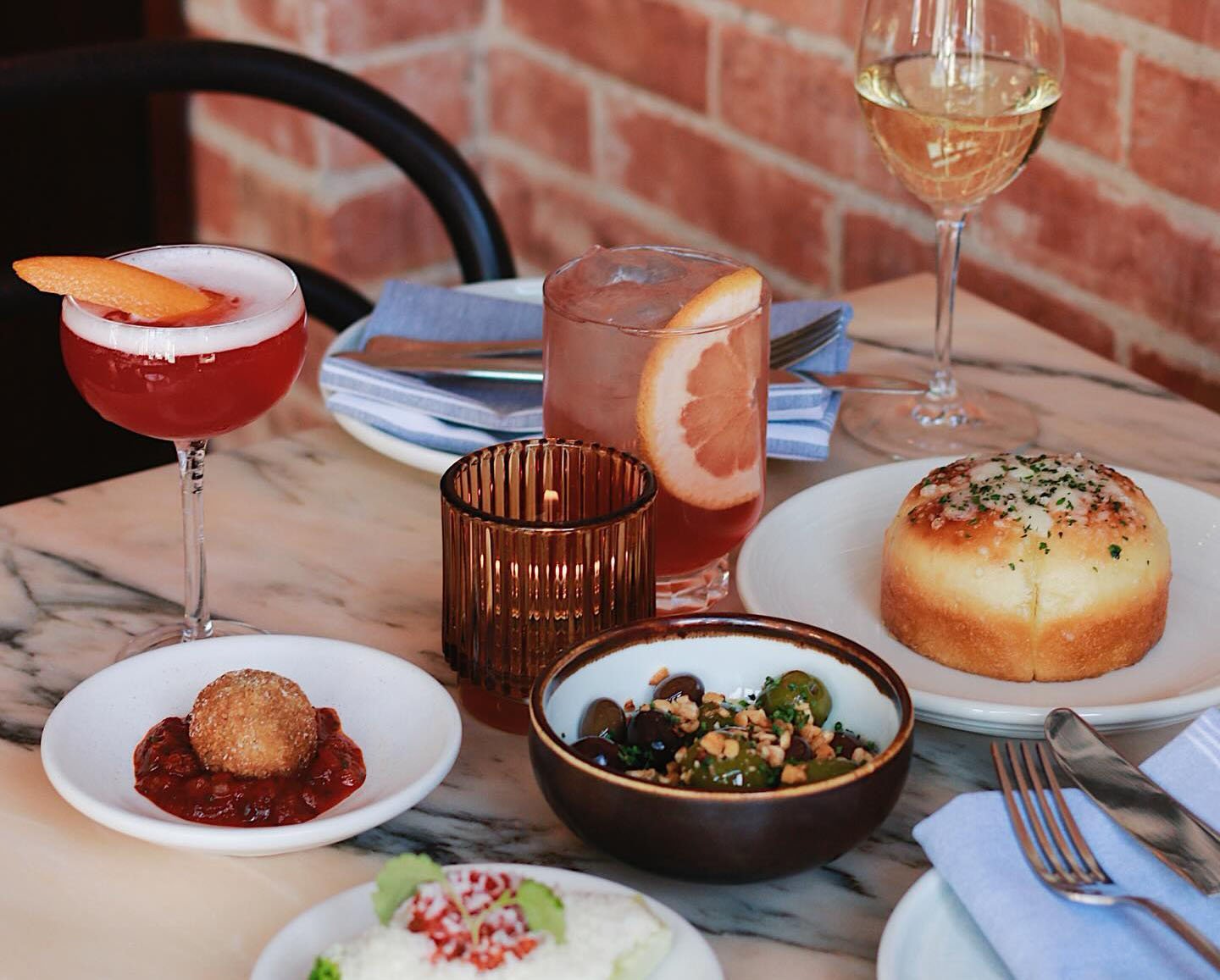 Ten Italian restaurants in Toronto with the best aperitivo hours