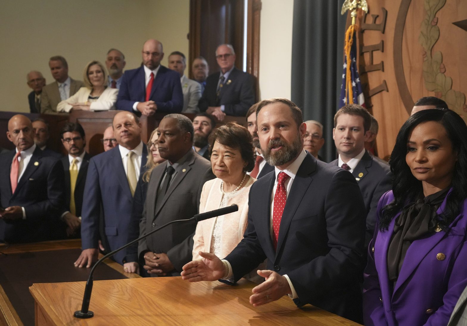 Texas and California Joust for Political Advantage, With Trump's Agenda ...