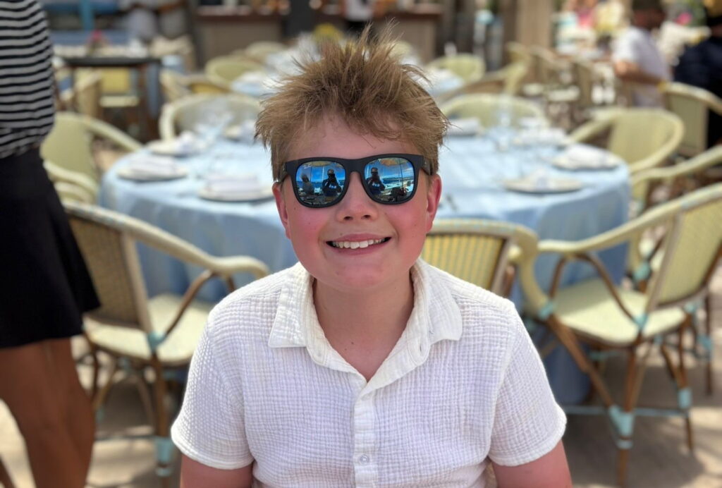 Boy, 13, loses both legs after “camp leg cramp” turns out to be sepsis