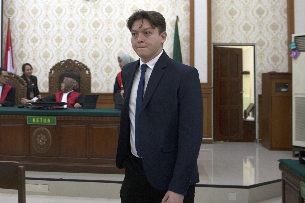 Trial Opens In Bali For Us Man Charged With Receiving Illegal Adhd Pills