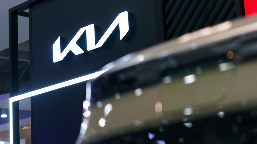 Kia issues recall on more than 300K vehicles over loose parts