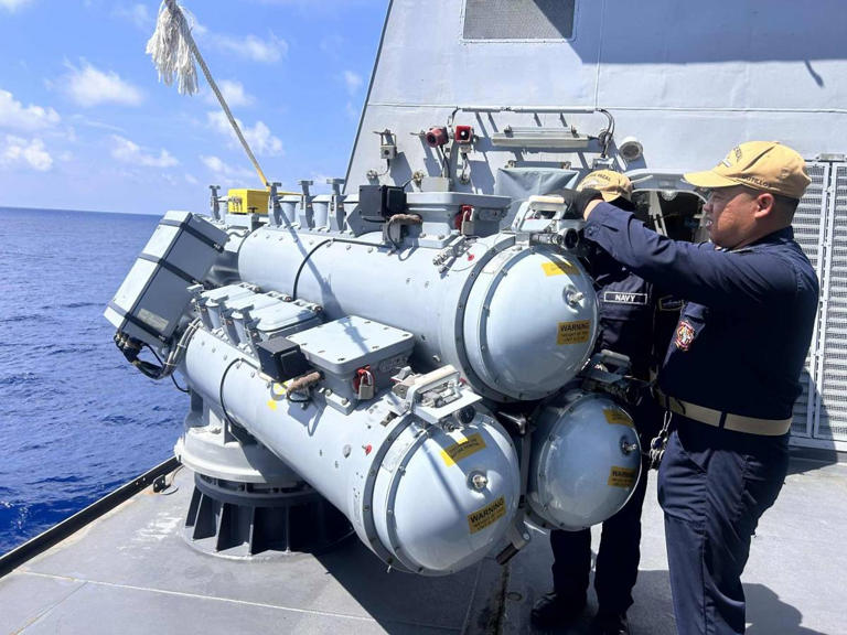 Simulated torpedo launch mark PH, India joint Navy drills in West PH Sea