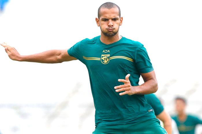 Leo Lelis Resmi Pulang ke Persebaya Surabaya, Eks Striker Kesayangan ...