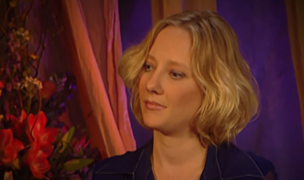 Anne Heche survived a horrific childhood and still broke barriers in ...
