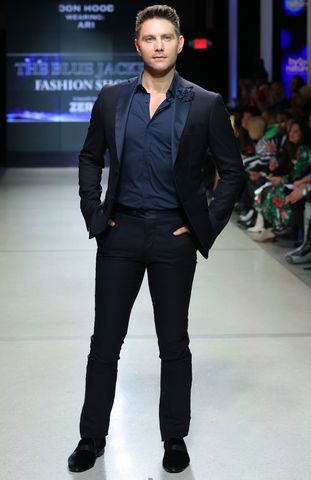 Male Model Arrested for Burglary After Husband is Found Dead with ...