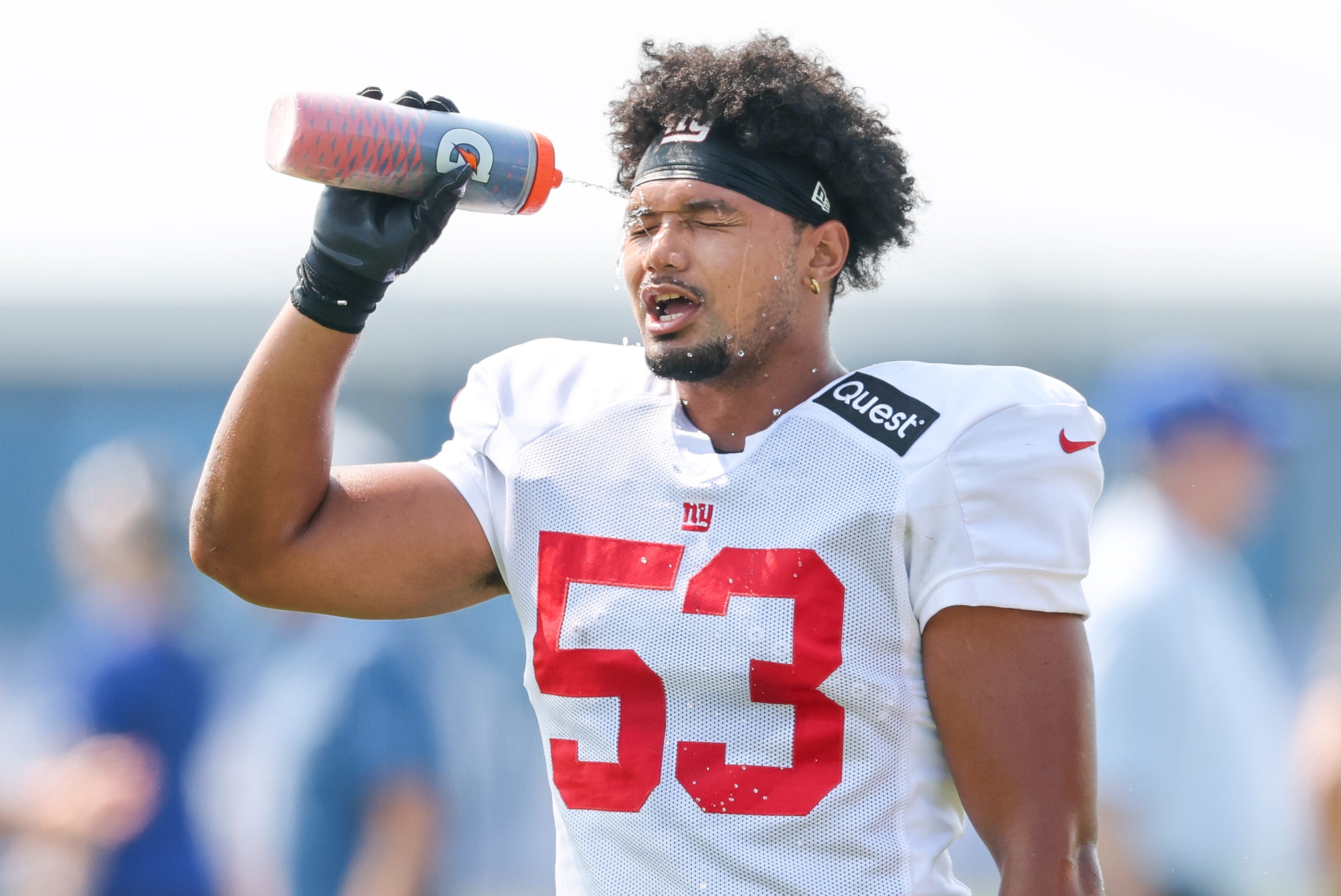 Will Darius Muasau's dad root for New York Giants or 49ers in Week 9?