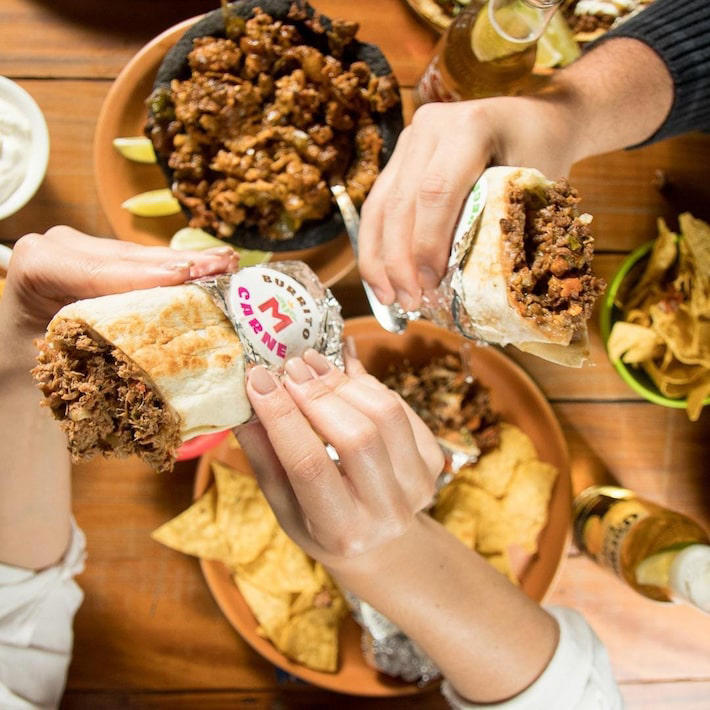 Shawarma ou burrito? Saiba mais sobre esses lanches enrolados, com ...