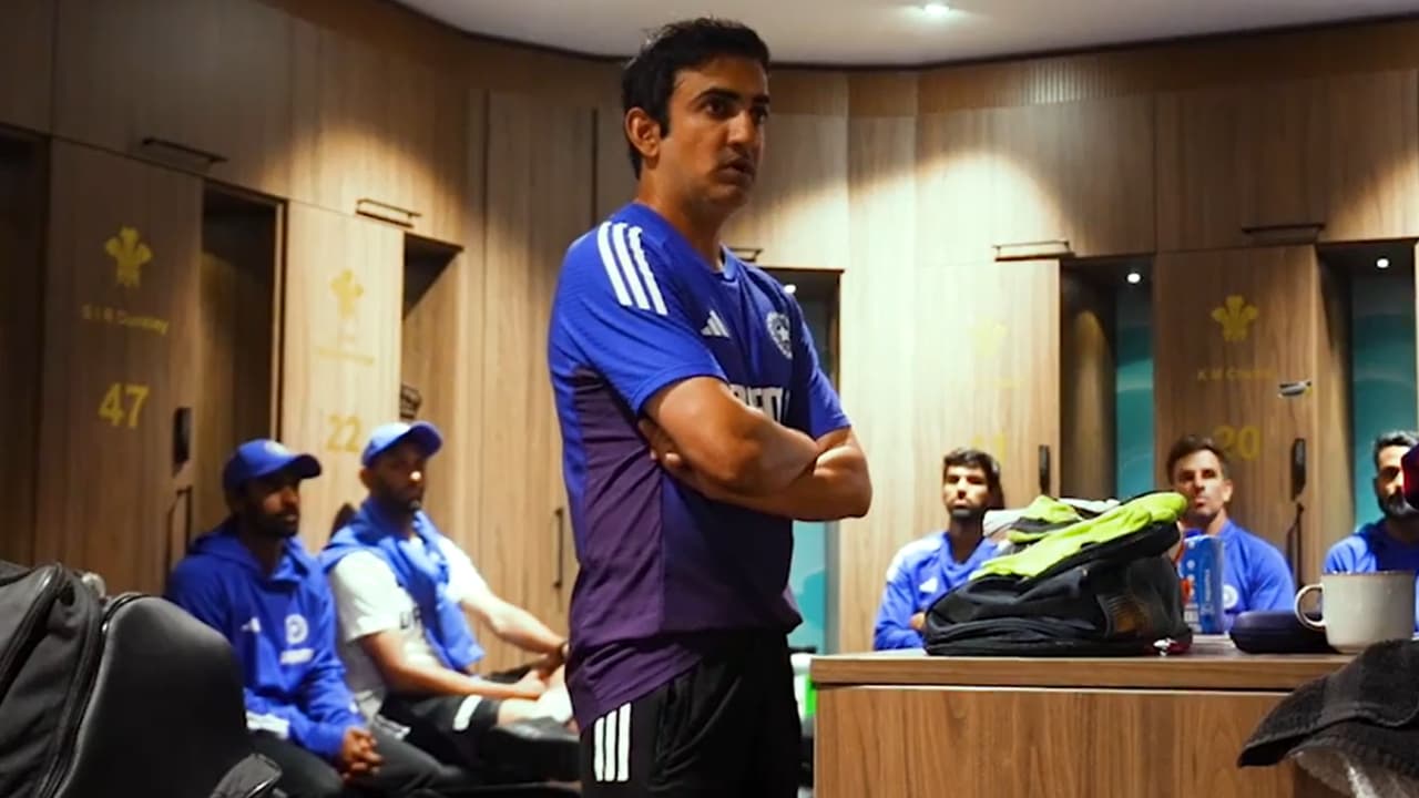 Gambhir’s Speech and Dressing Room Scenes After India's Oval Win ...