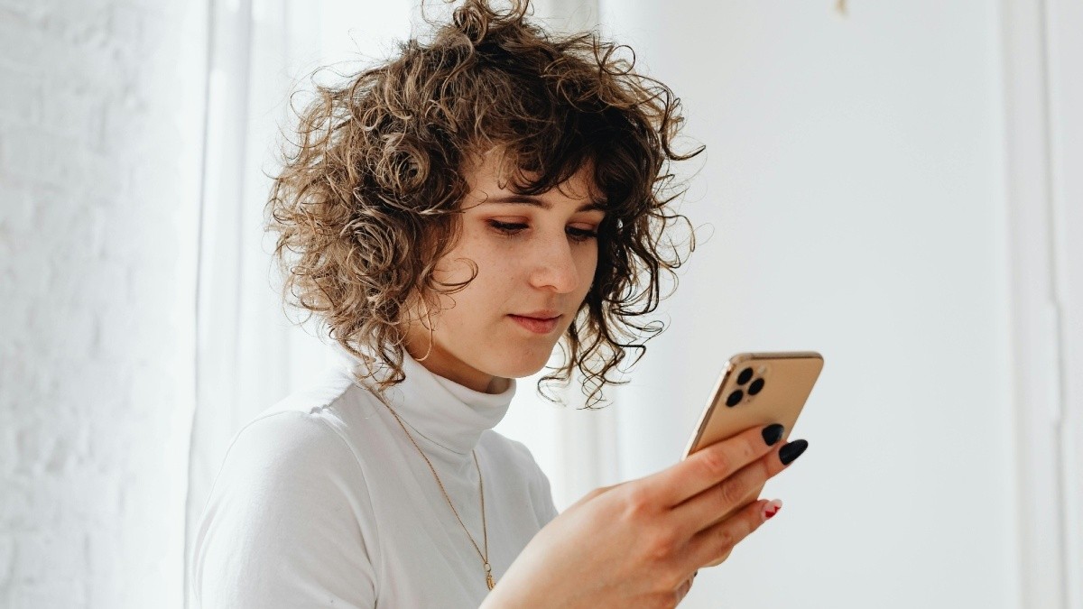 Cash App Innovates with 'Pools' Amidst Legal Challenges