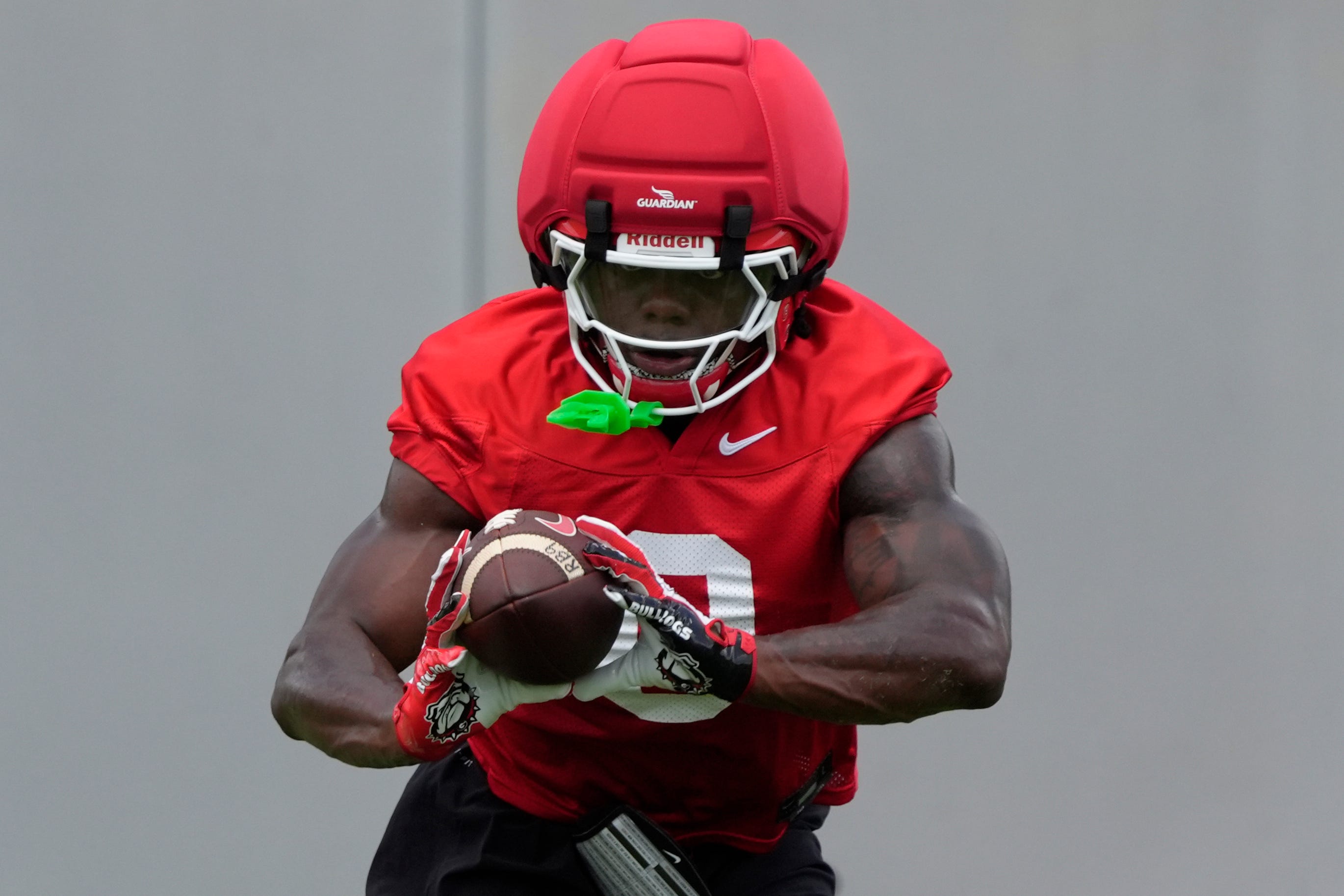 Georgia RB displays impressive physique transformation