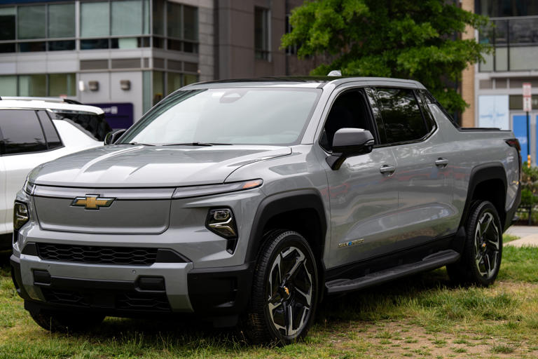 Chevy Silverado EV smashes world record for longest drive on a single ...