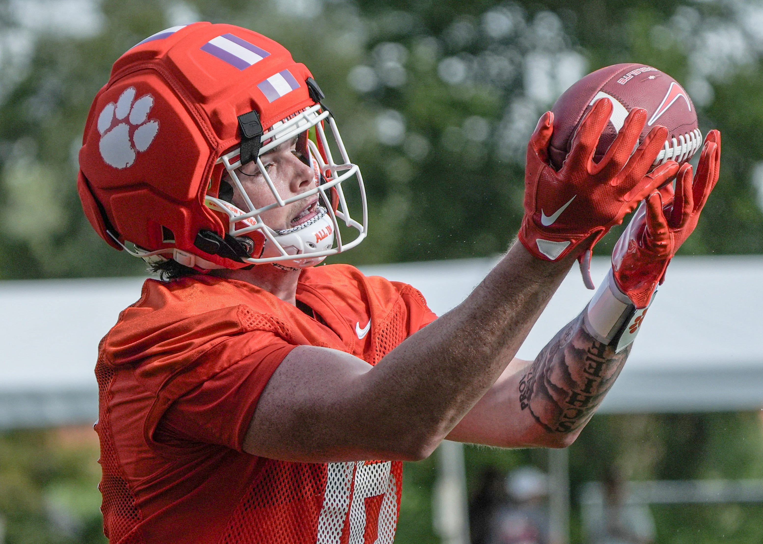 New Clemson tight end Ian Schieffelin on Swinney's call, learning ...