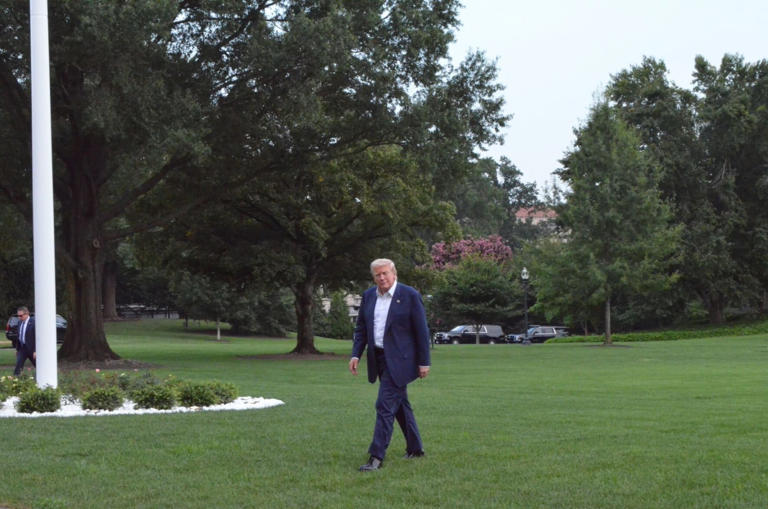 Trump threatens tariff increase against India