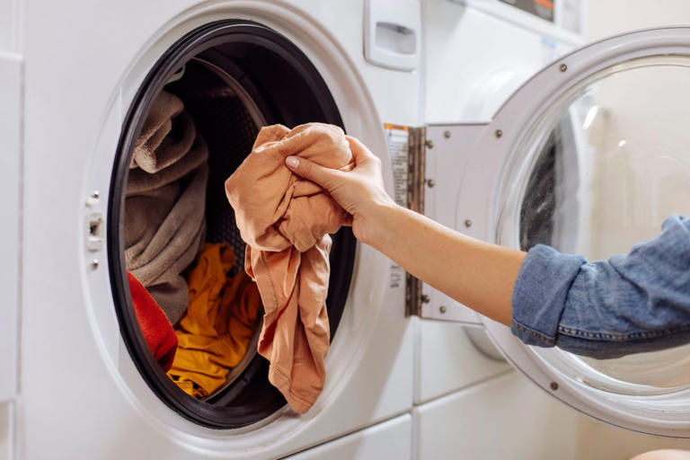When to use the quick wash cycle on your washing machine