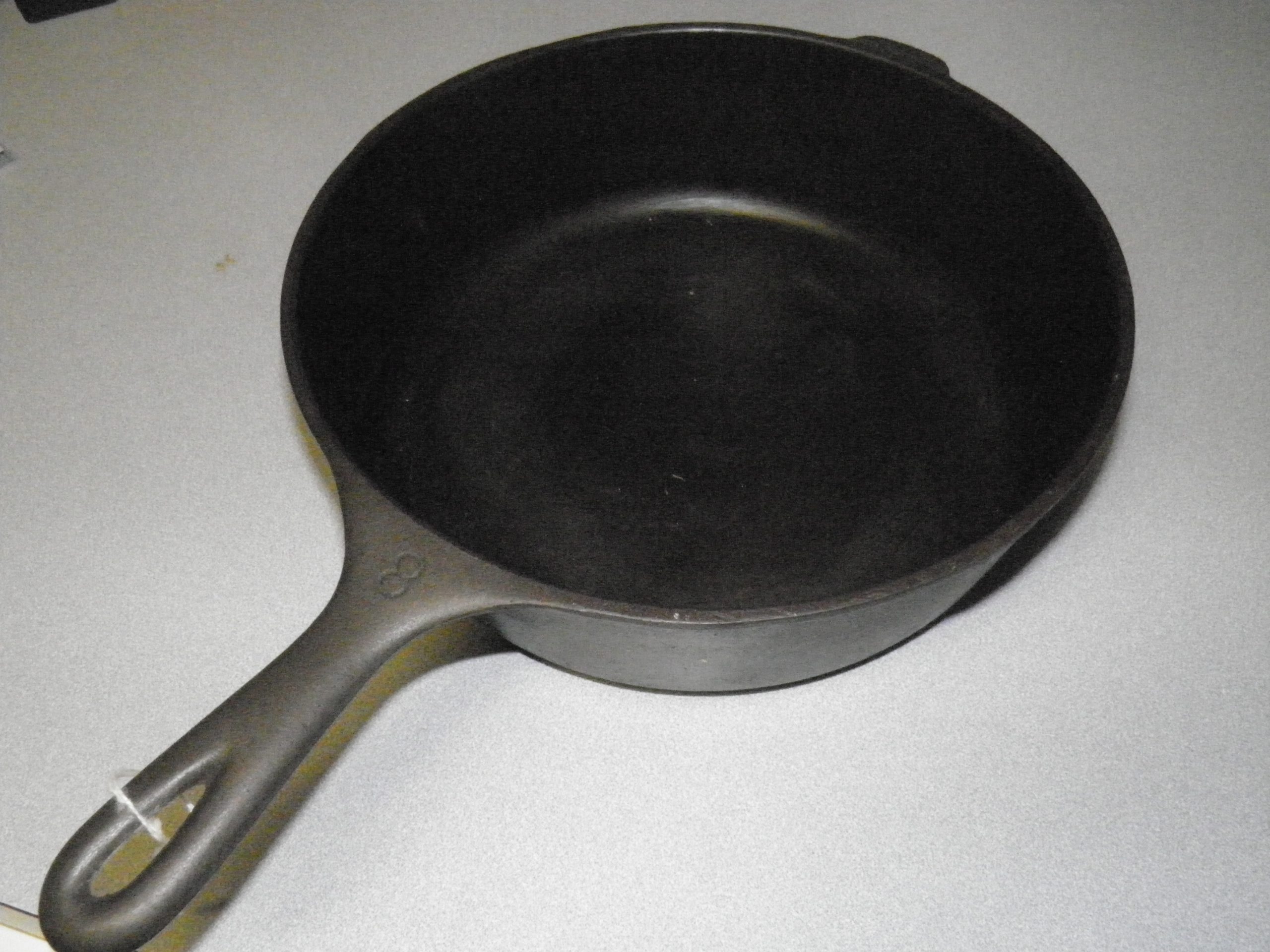 15 Older Pots & Pans That Are Worth Good Money