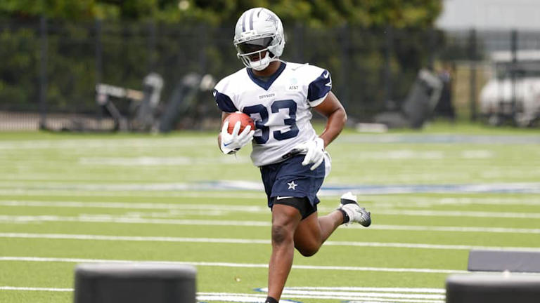 Dallas Cowboys training camp battles: Running back heating up