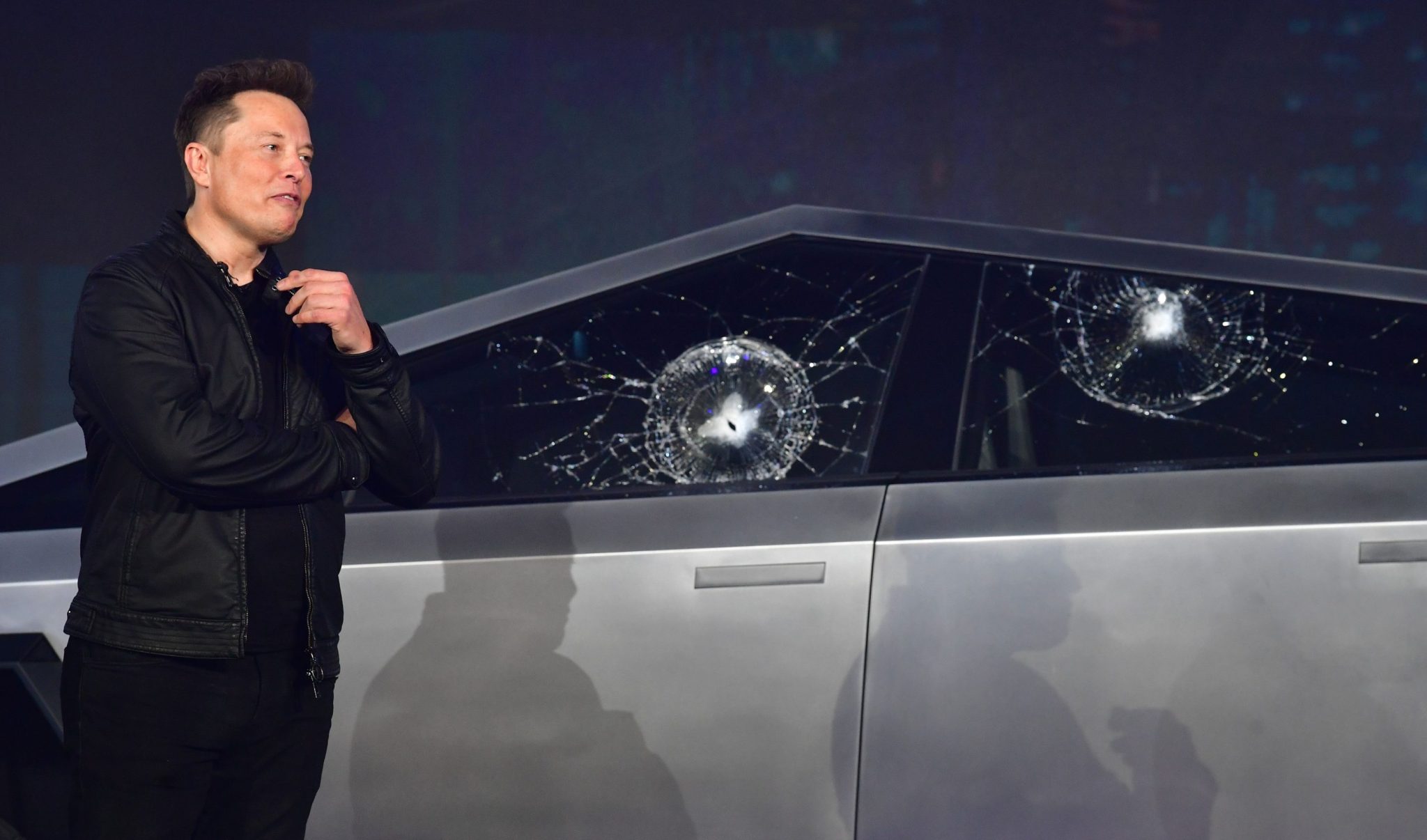 Tesla’s chief designer accidentally smashed a $61K Cybertruck’s 'armor ...