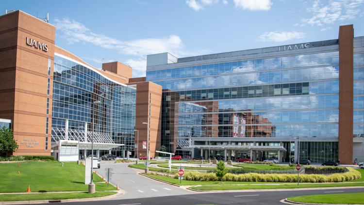 UAMS ranked in top 10% nationally for cancer care by U.S. News