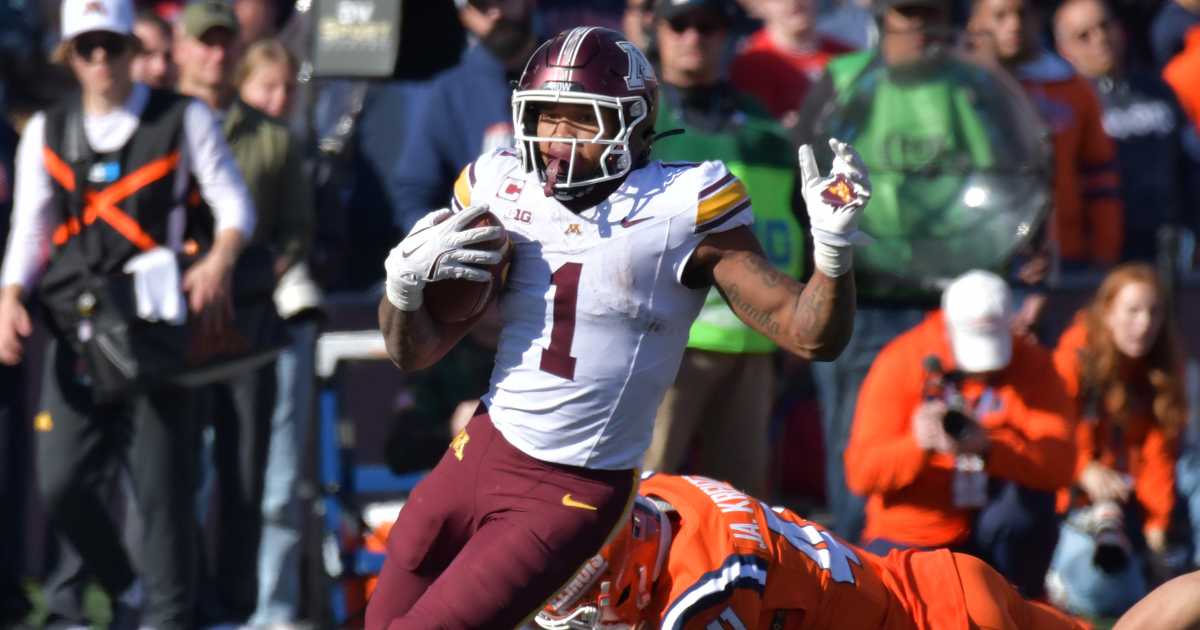 A trio of Gophers named to preseason watch lists