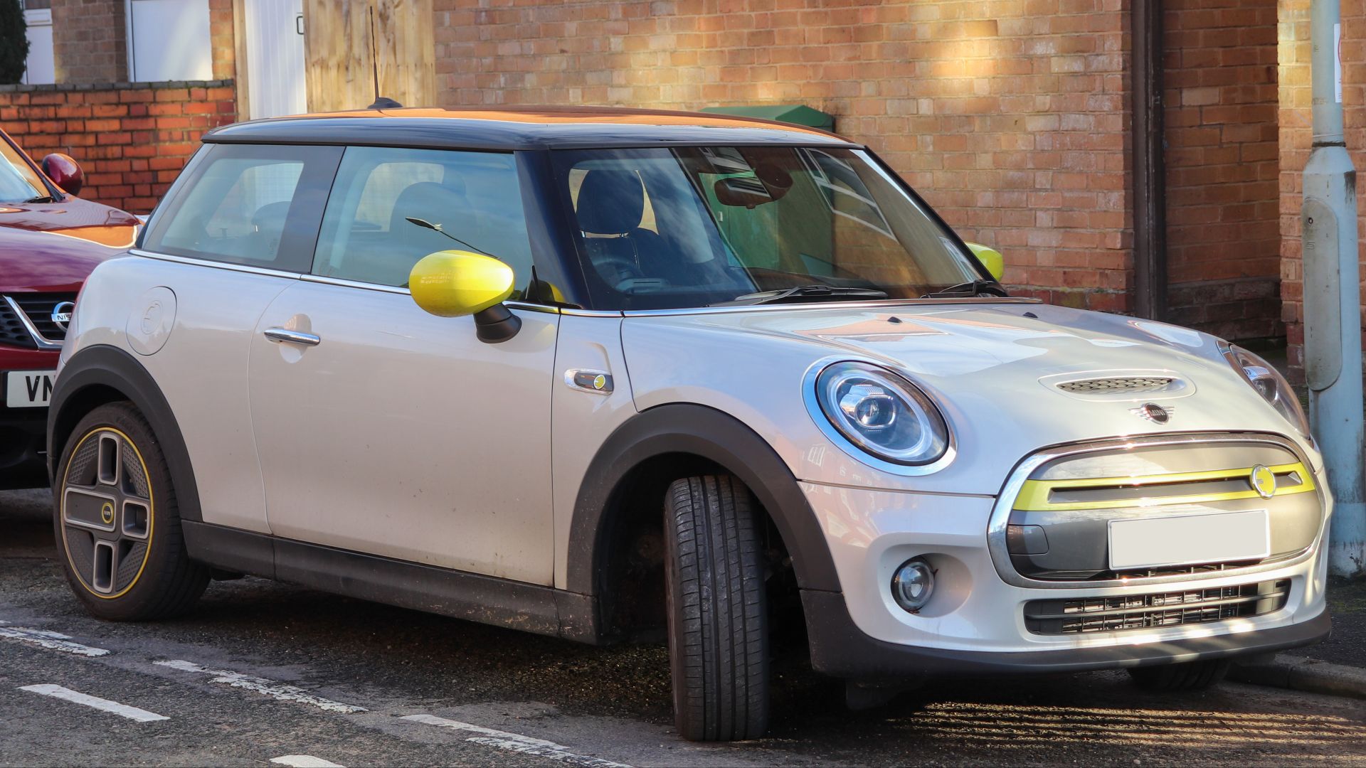 20 Compact Cars With Surprisingly Bad Fuel Economy