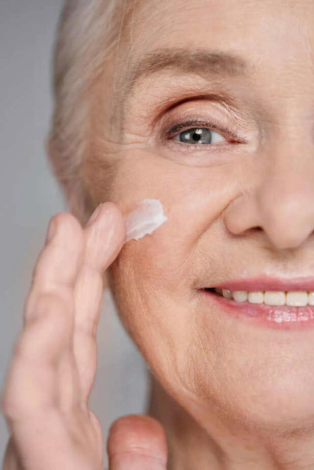 The Right Age to Start Using Anti-Aging Creams