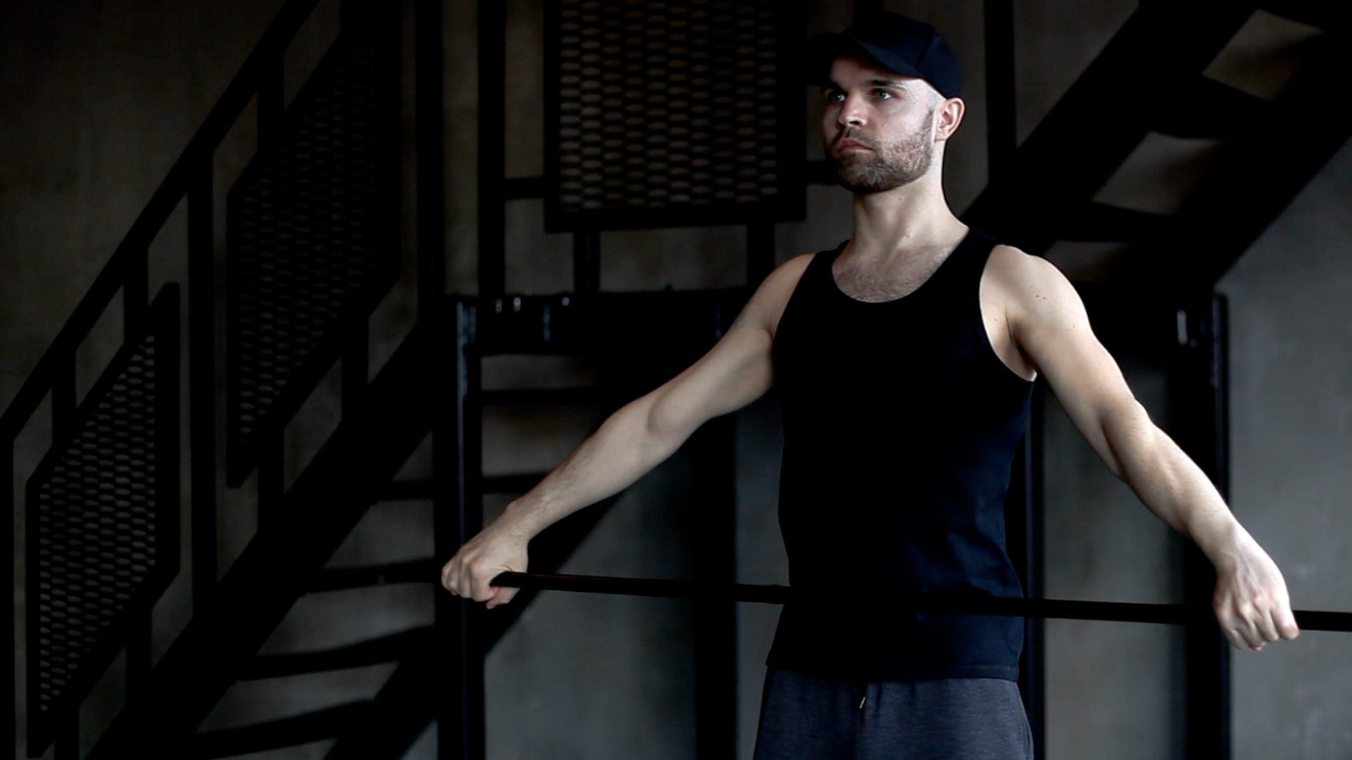 Rafforzare e allungare, Esercizi per spalle e braccia Body Bar