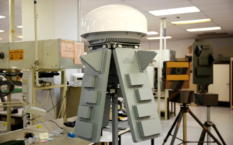 Η Ελλάδα επενδύει σε drones και αντιαεροπορική άμυνα: Centauros ...