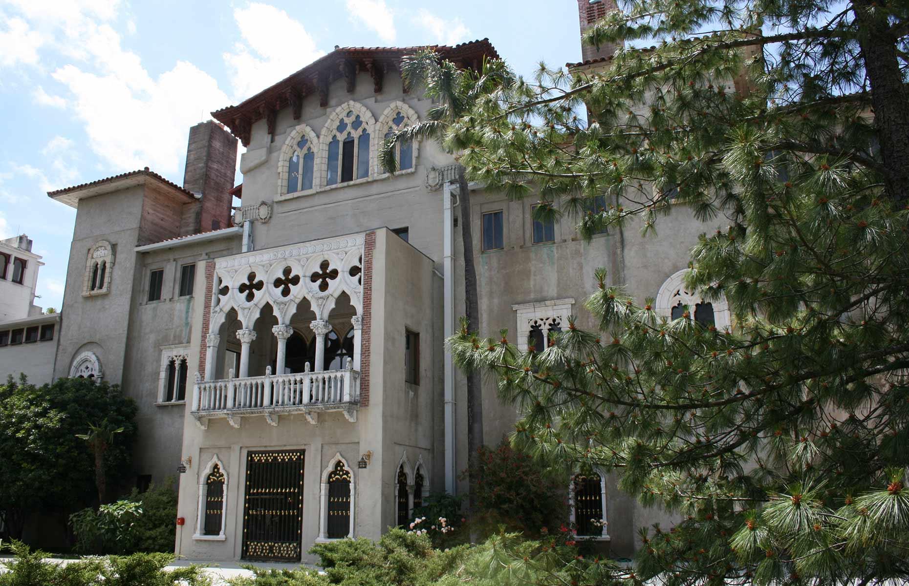 Inside the $559 million castle that is still a work in progress after ...