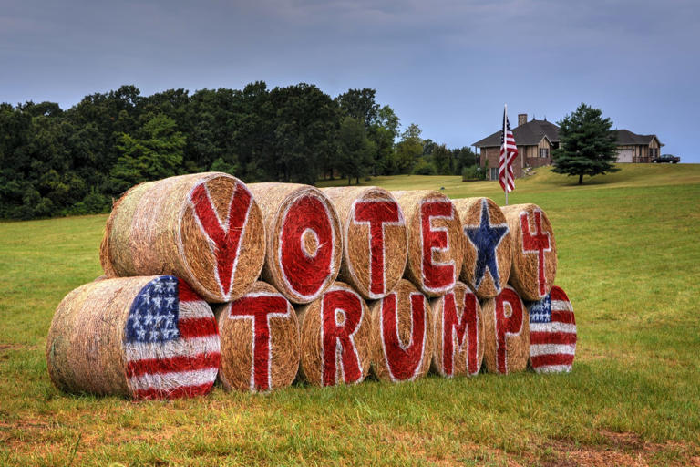 'Doesn’t sit well out here:' Trump caves on funding freeze after ...