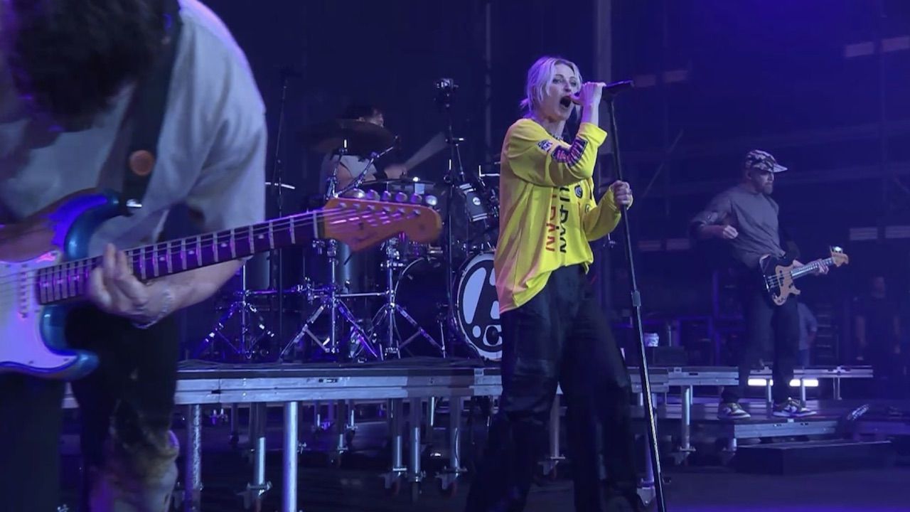 Watch Linkin Park thrill 90,000 fans at London's iconic Wembley Stadium