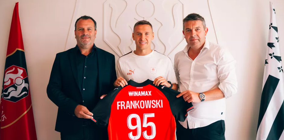 Frankowski regressa à Ligue 1 após conquista do título turco