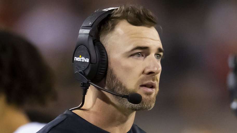 Oregon Ducks' Drew Mehringer Reveals Coaching Strategy with Tight Ends