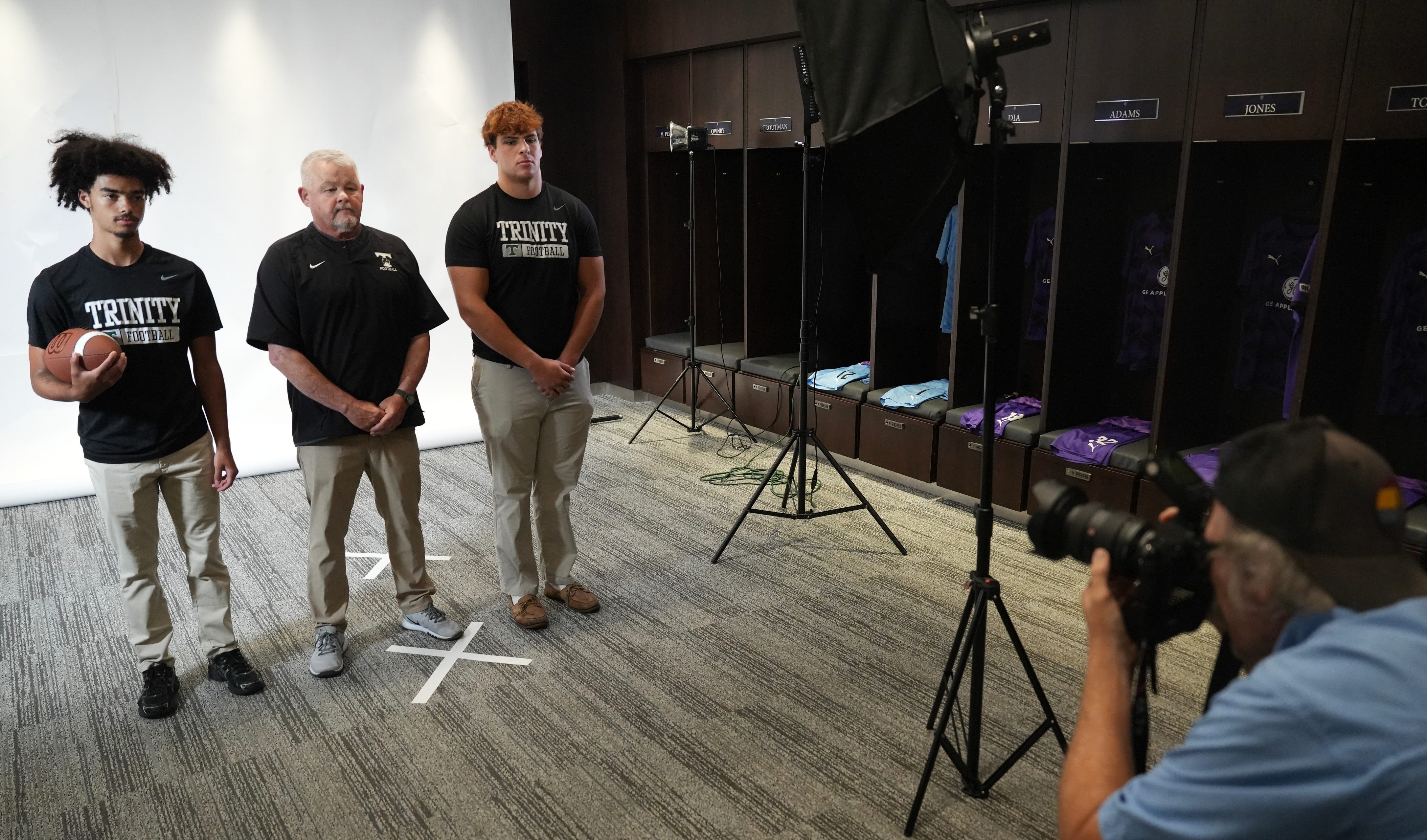 Kentucky high school football previews for 2025: Top Louisville-area ...