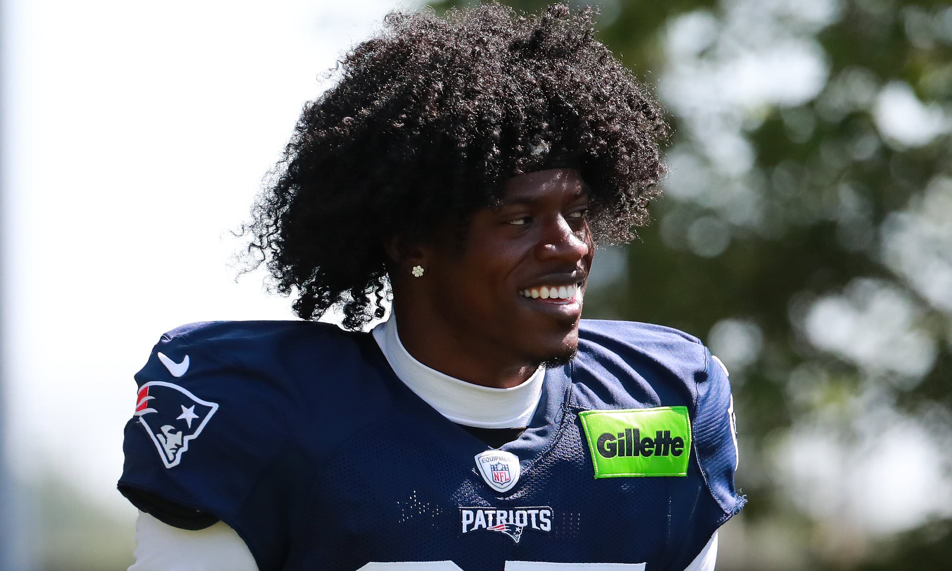 NFL player to miss entire 2025 season after tearing his ACL