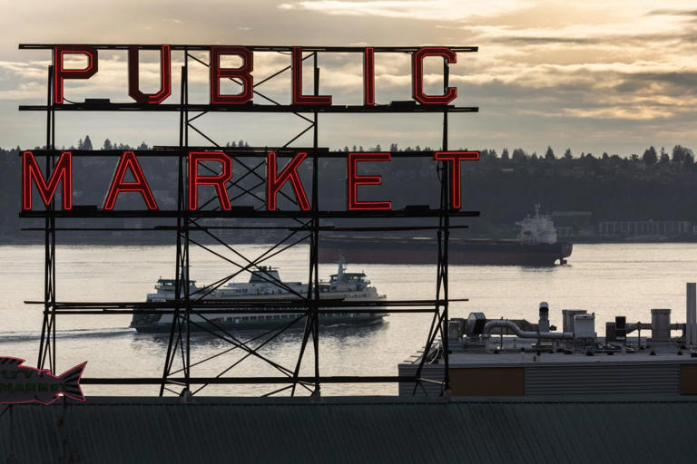 You will soon be able to drink as you walk around Pike Place Market