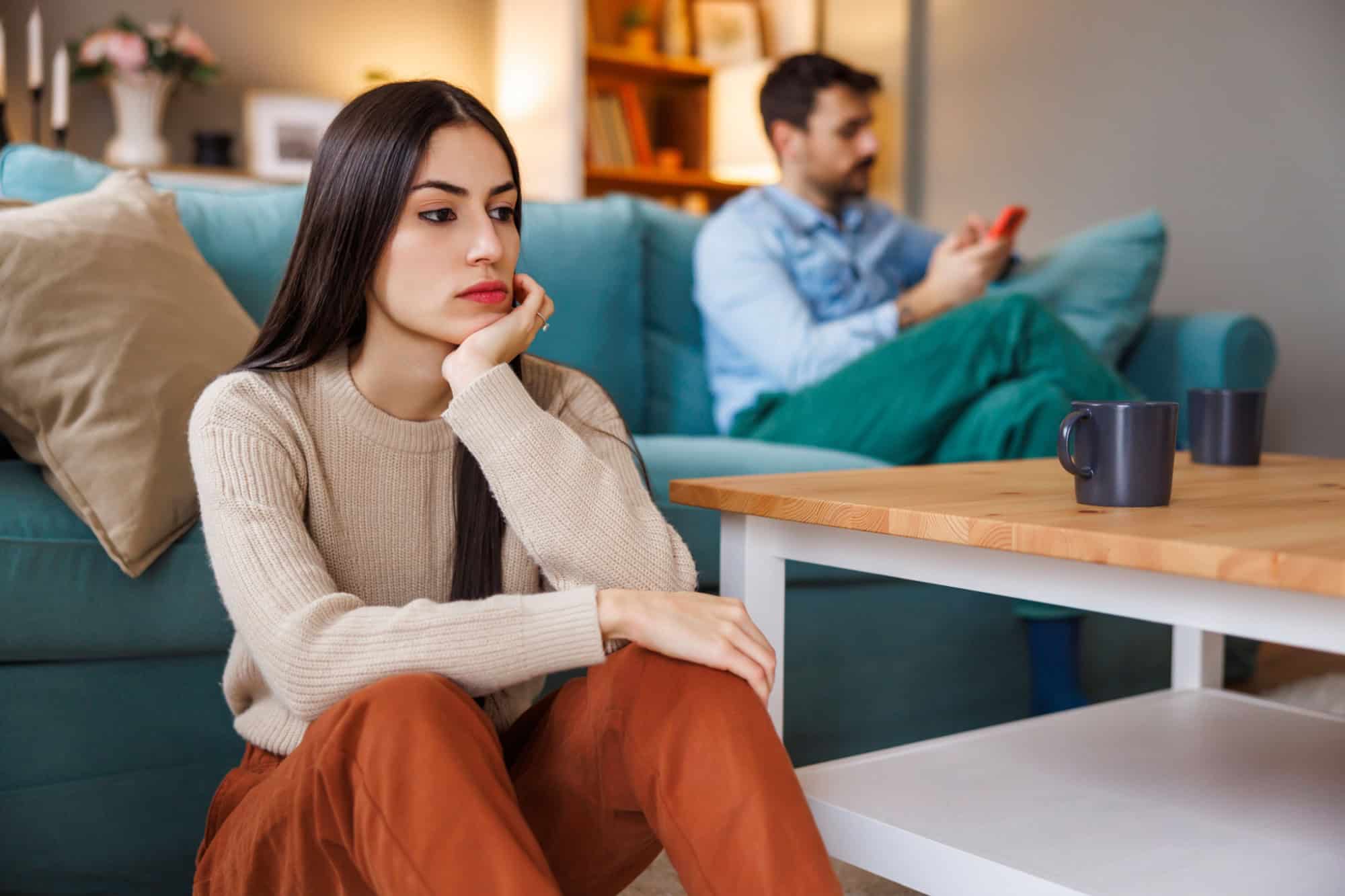11 subtle signs your partner may be unhappy in the relationship, as per ...