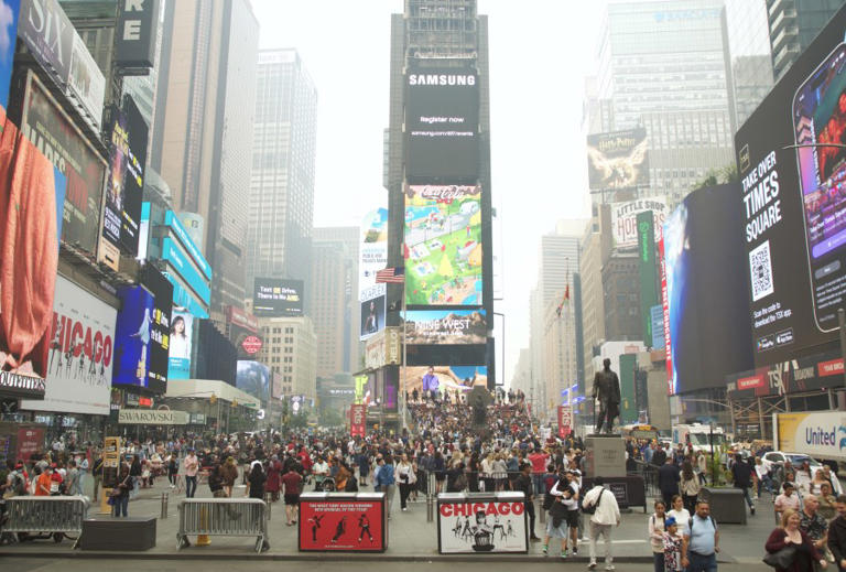 NYC air quality index reaches unhealthy levels due to Canadian wildfires