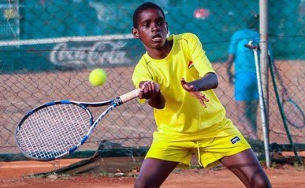 Es el primer nacido en 2011 en jugar por Copa Davis, representa a uno ...