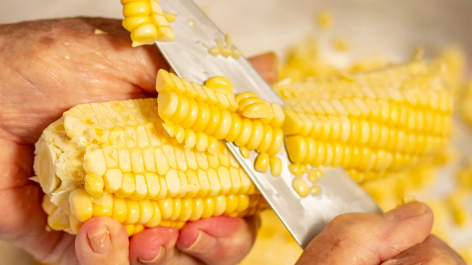 15 genius kitchen shortcuts every home cook needs to know