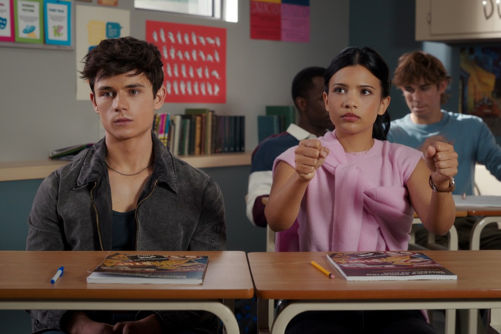 ‘My Life With the Walter Boys' Season 2 Trailer: Netflix's Love Triangle Teen Drama Brings ...