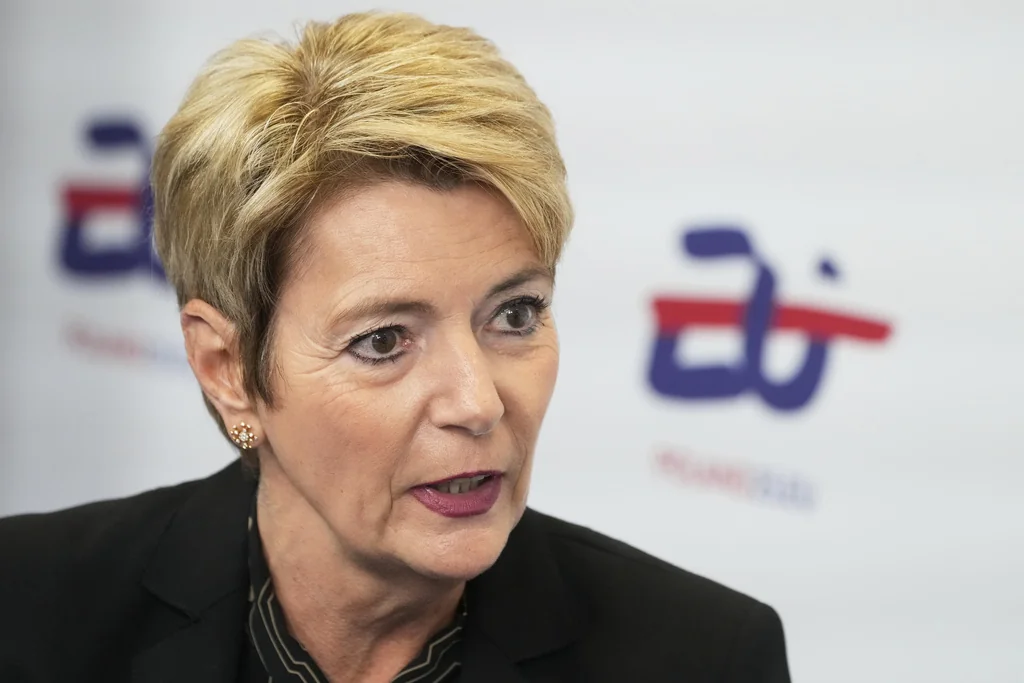 Swiss President Karin Keller-Sutter flies to Washington hoping for ...