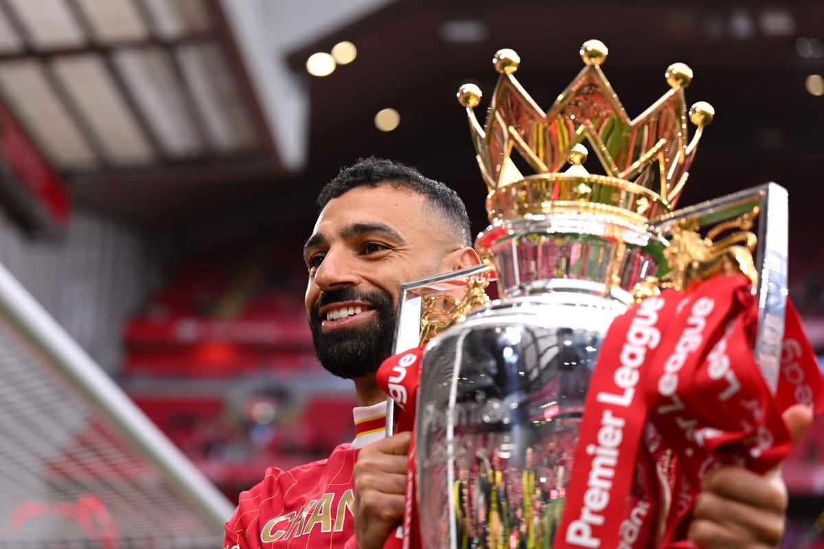Where to watch Premier League 2025-26 season during rare midweek matchweek