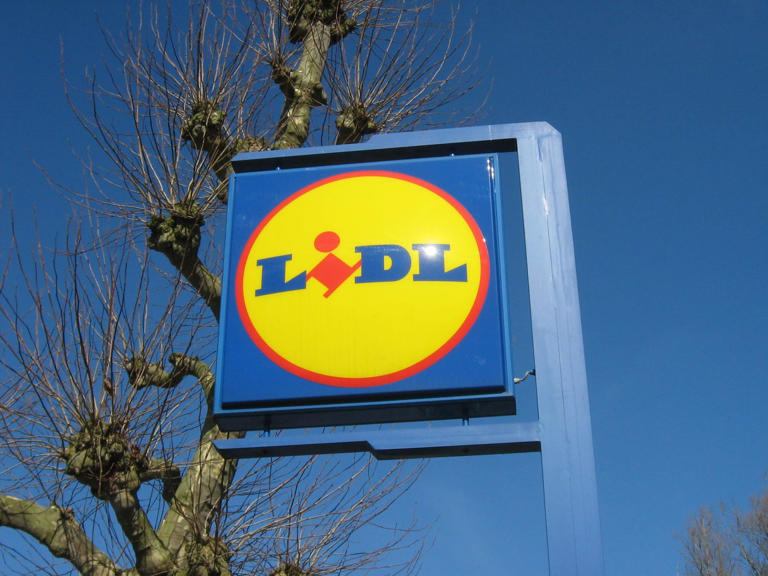 Supermarket Shake-Up: Lidl Ousts Aldi As UK's Cheapest For First Time ...