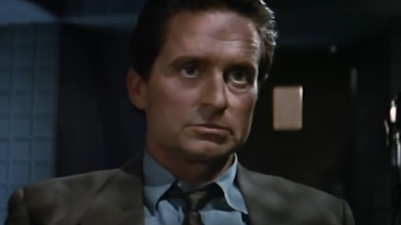 Sharon Stone revela que brigou com Michael Douglas antes de gravar ...