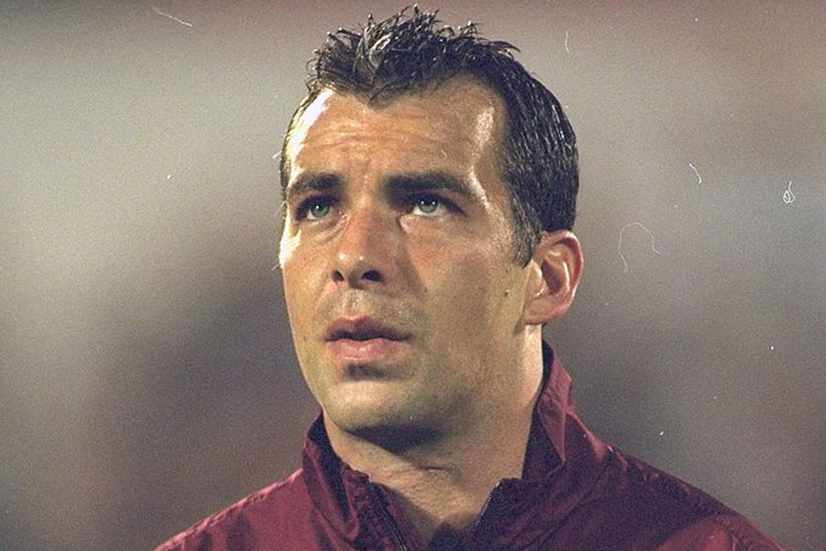 Jose Mourinho pays tribute as former Porto captain Jorge Costa dies aged 53